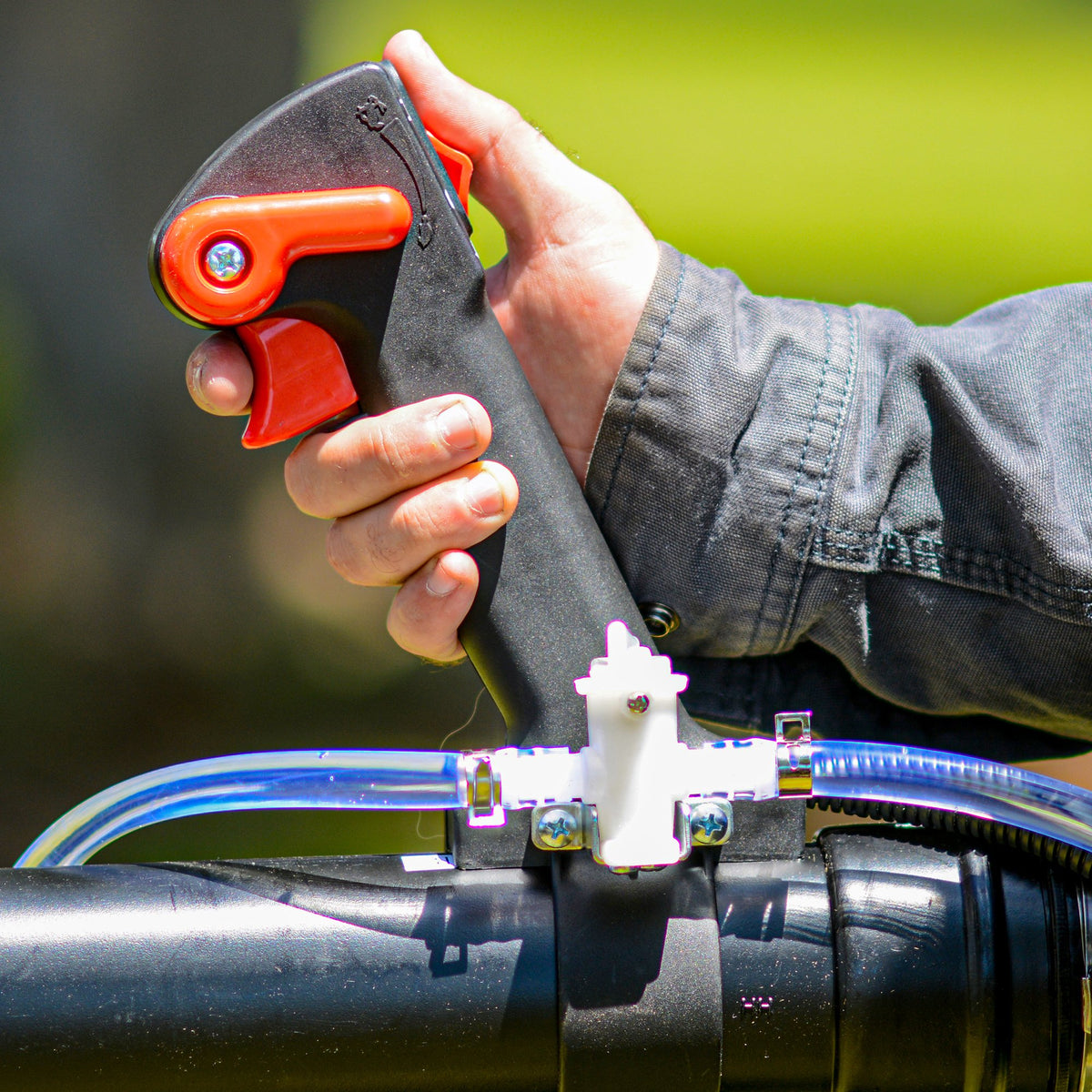 How To Replace The Throttle On A CMD65 Backpack Fogger Leaf Blower ...